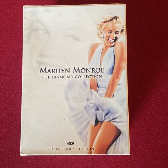 20th Century Studios | Other | Marilyn Monroe The Diamond Collection ...